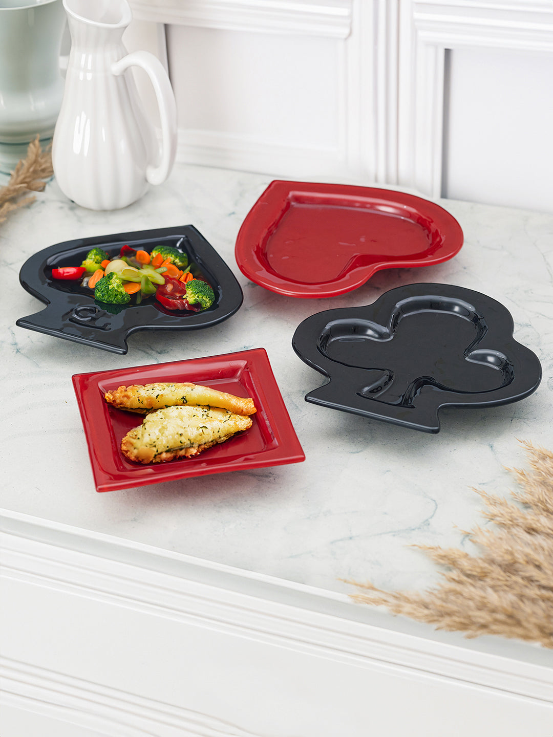 Designer Glass Playing Card Platter- Red & Black | Set of 4 Platters